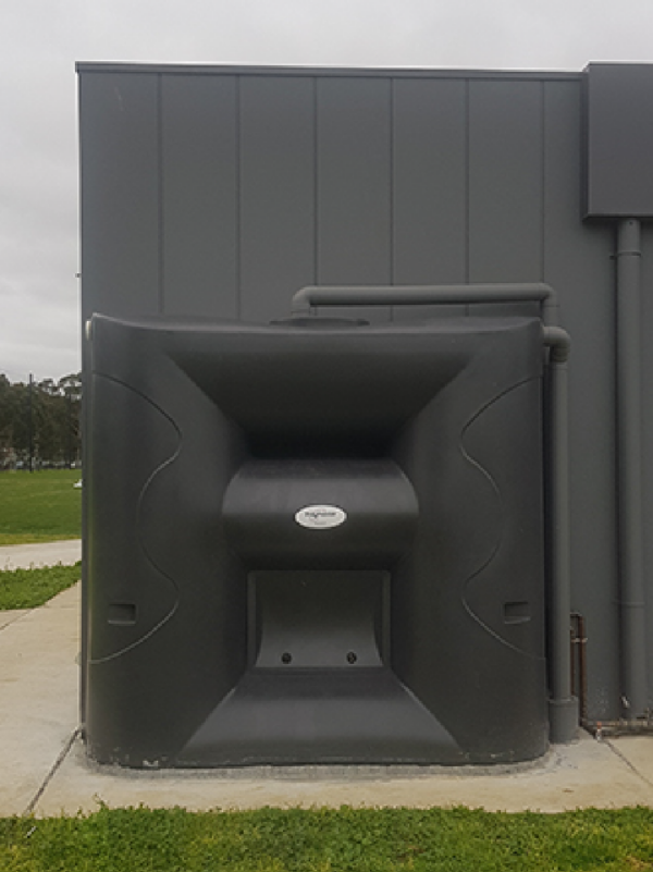 2000L Slimline Water Tank | Polymaster